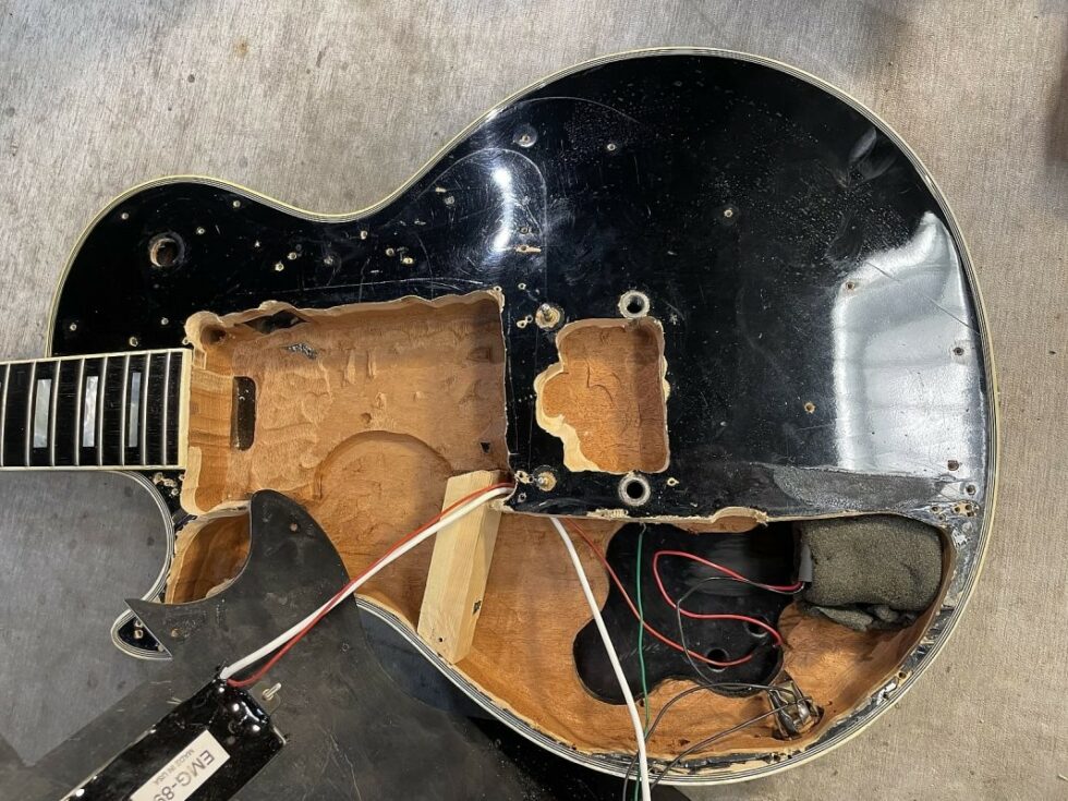 Hollow Ambitions of a Les Paul Weight Watchers Edition - Guitar Fail
