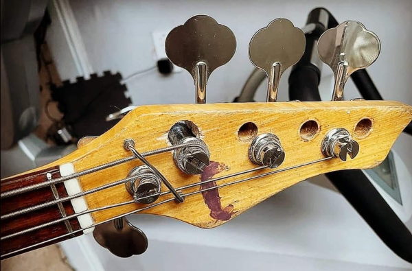 A String Theory Experiment? The Bass That’s Plucking Physics! - Guitar Fail